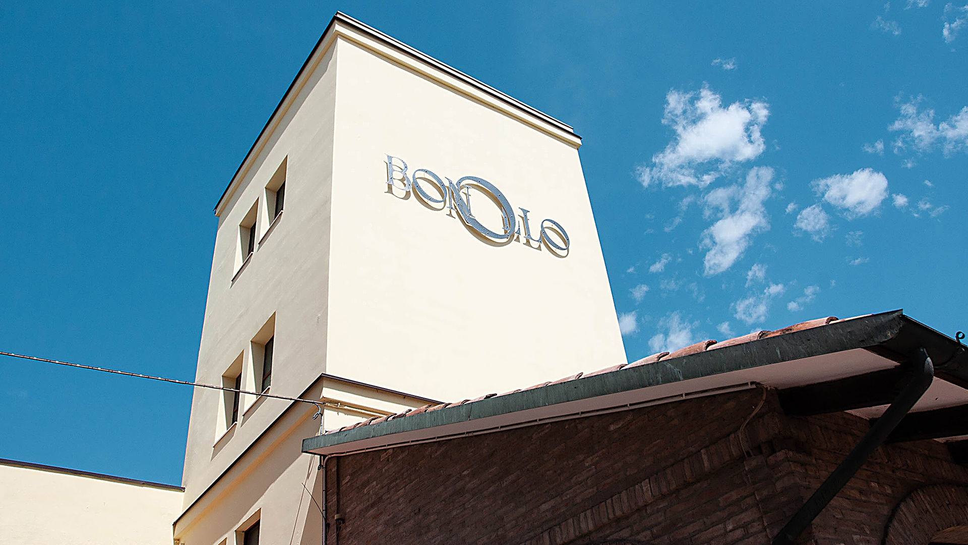 Distillerie Bonollo S.p.A. - Grappe, Liqueurs, Amari since 1908